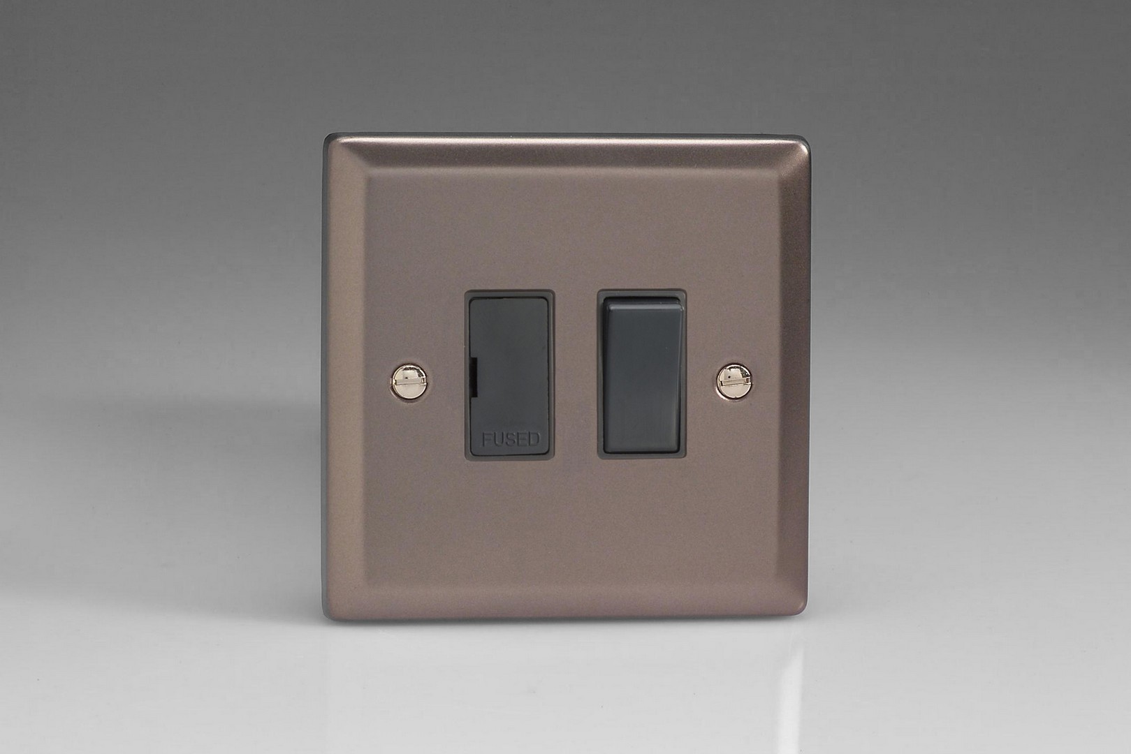 Varilight Classic Pewter 13A Switched Fused Spur - Switch Socket and ... Varilight Classic Pewter 13A Switched Fused Spur - Switch Socket and ...
